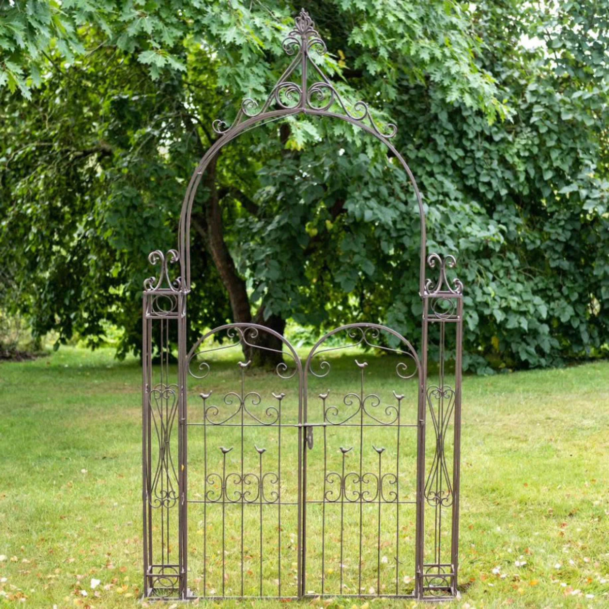 Ascalon Woodland Gates with Arch — Outdoor Iconic