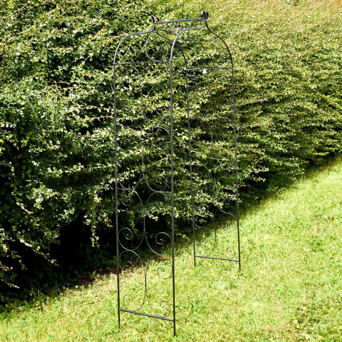 Ascalon Scroll Arch — Outdoor Iconic