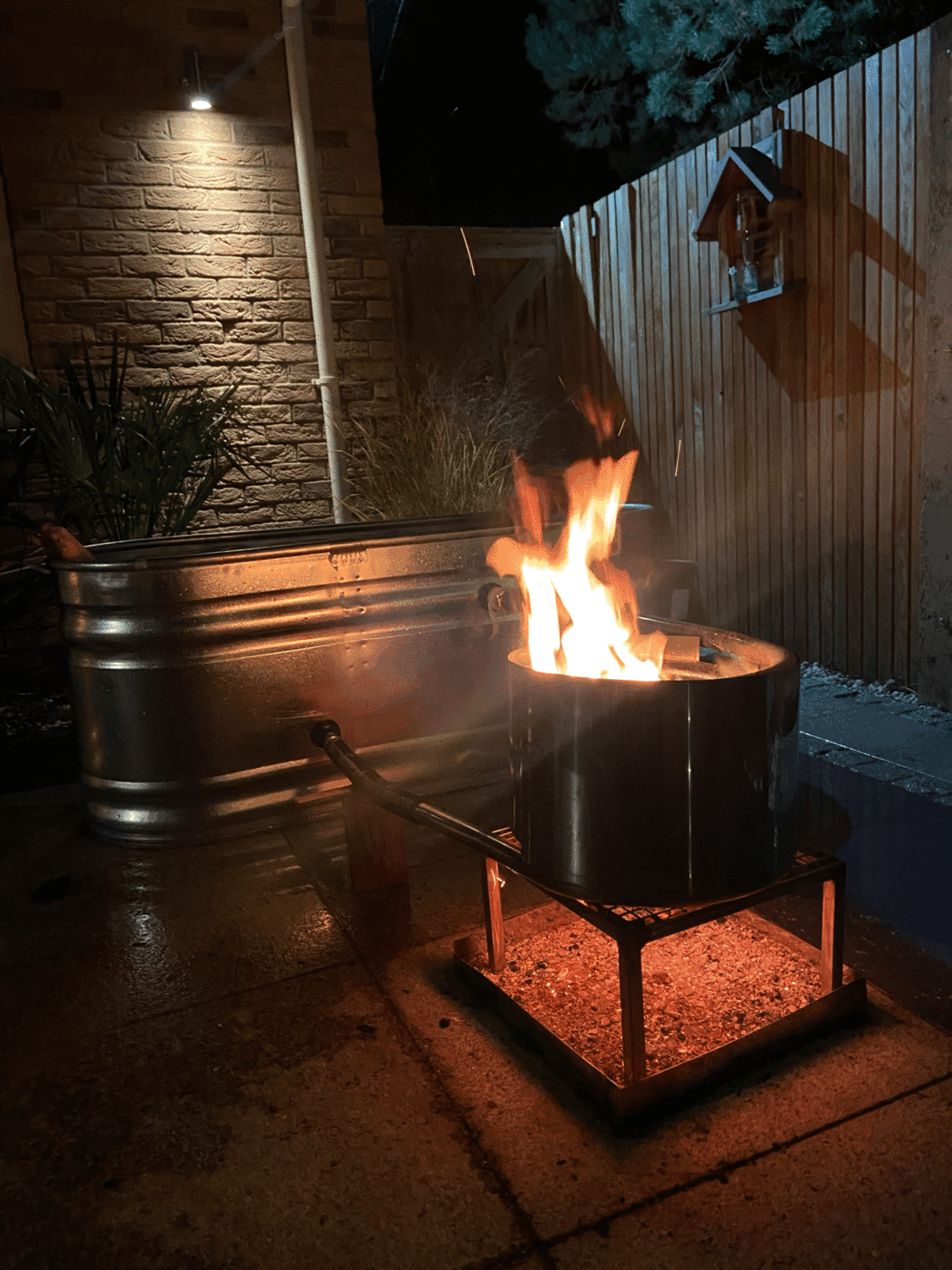 Hastings 6ft Oval Stock Tank and Wood Fired Coil Heater Kit — Outdoor ...